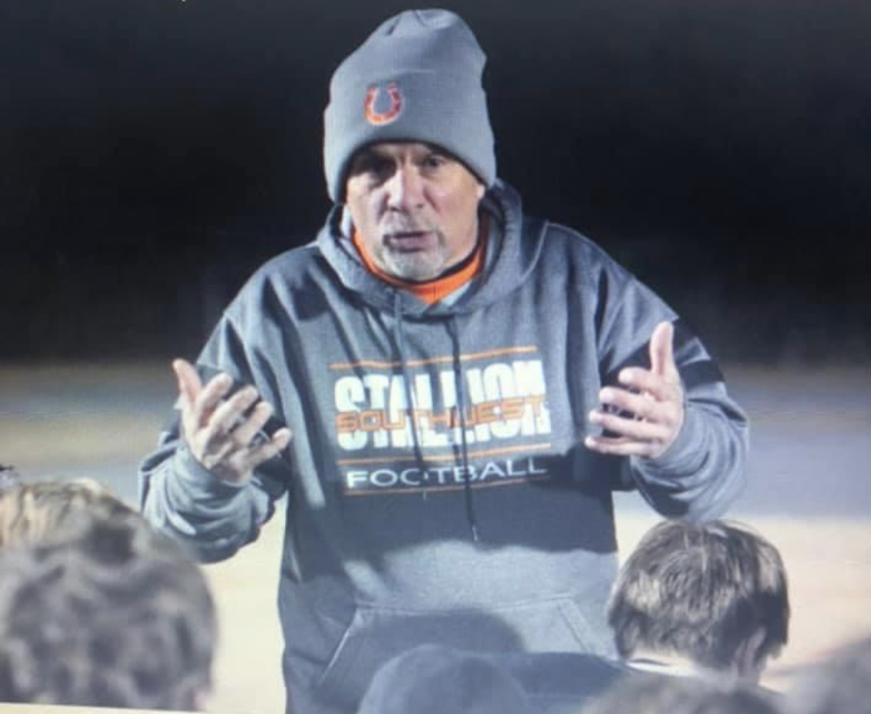 North Carolina Coaching Legend Phil Padgett Fighting For His Life ...