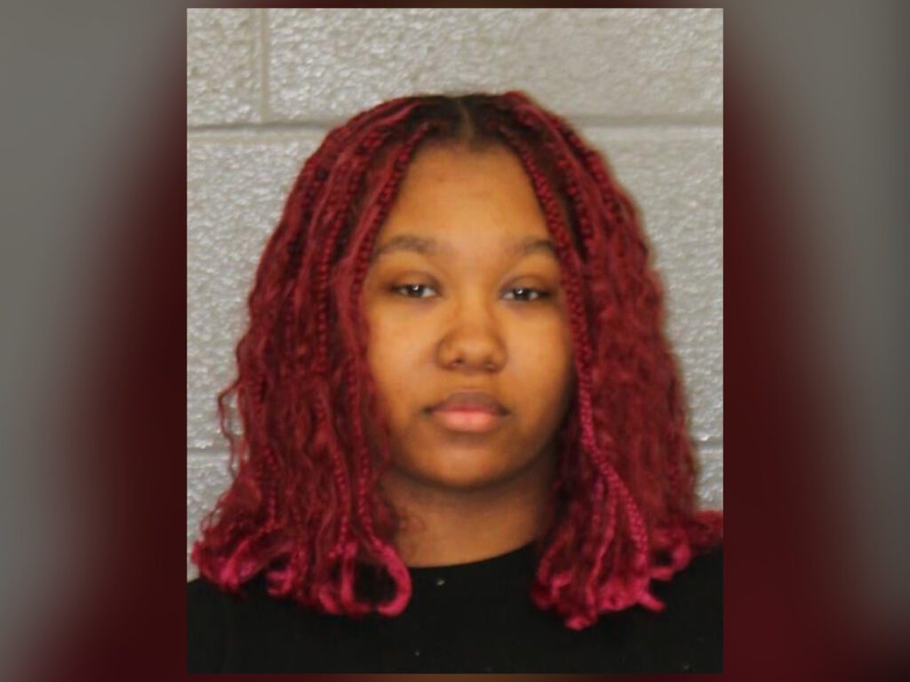 Charlotte Mom Allegedly Held Knife To DSS Worker’s Neck